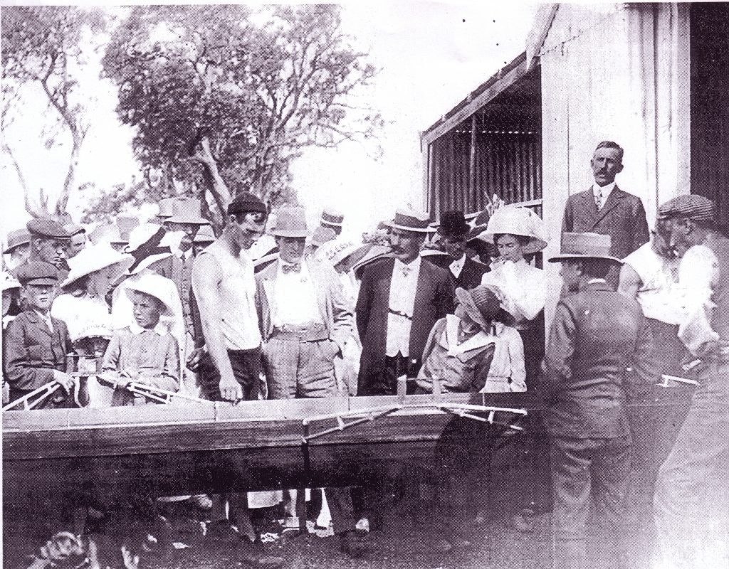 Boat Outside MBRC Boatshed – Murray Bridge Rowing Club